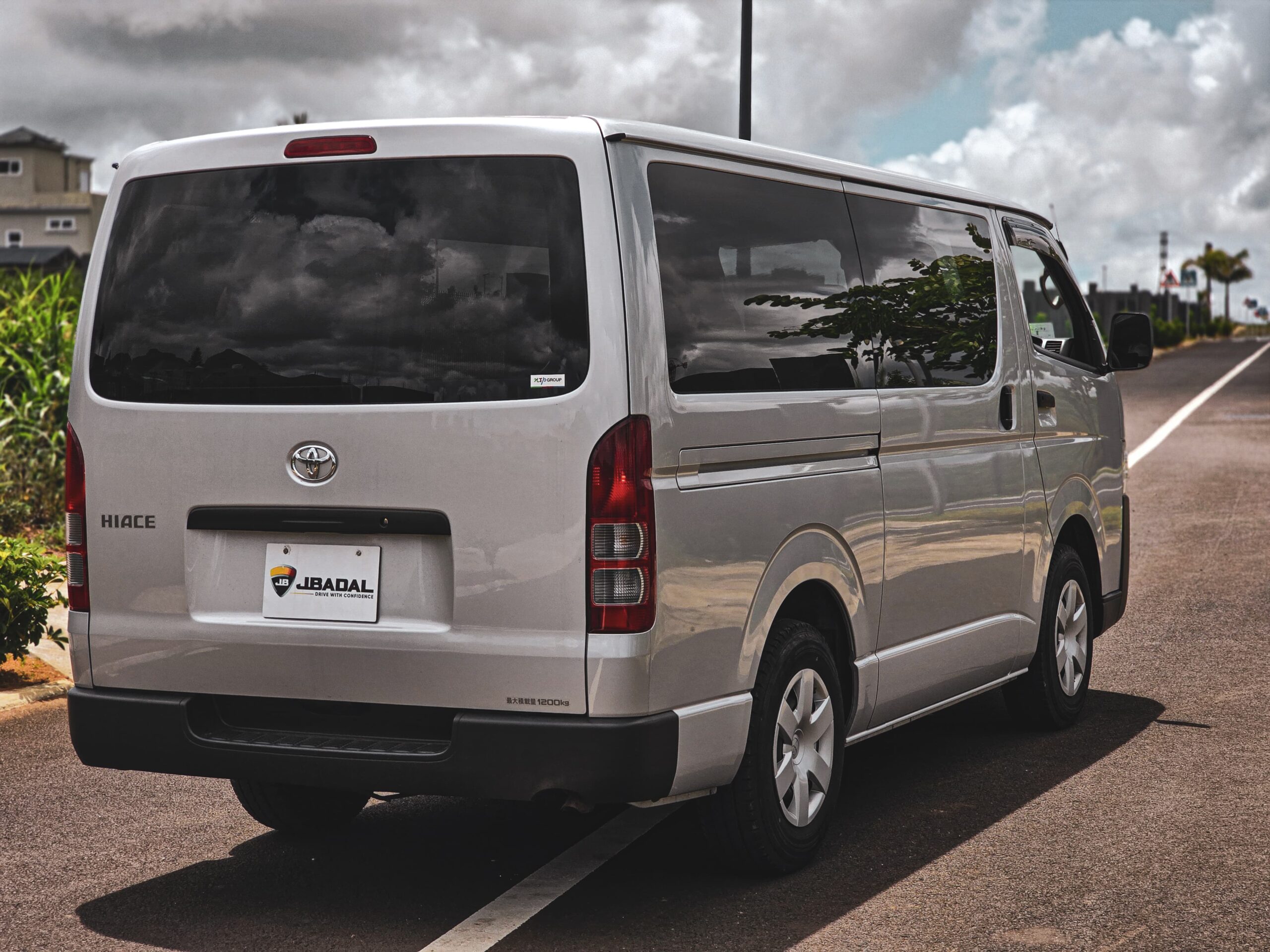 Toyota Hiace DX – Jbadal